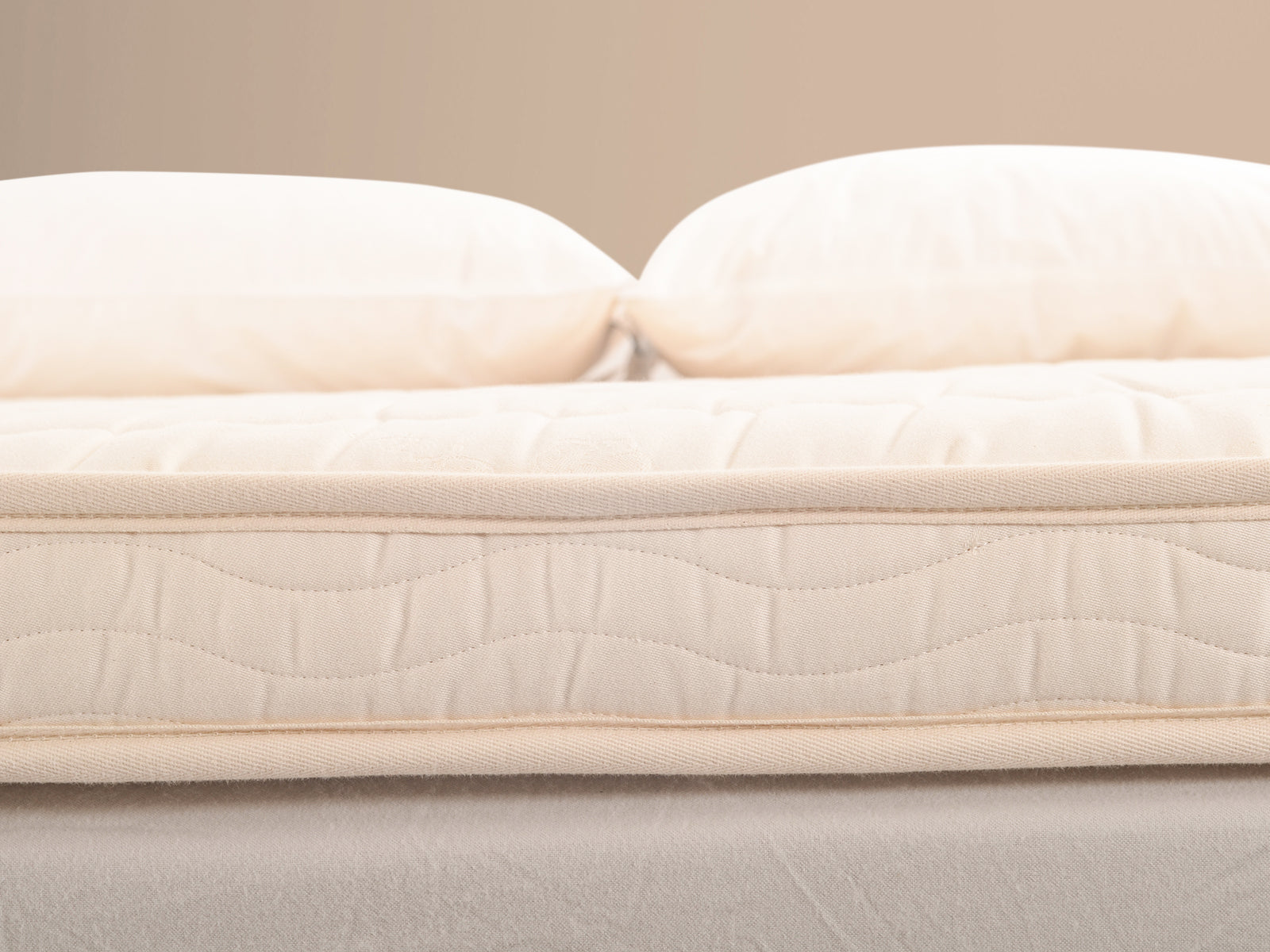 4" Premium Natural Talalay Latex Mattress Topper Canada – Fawcett Mattress