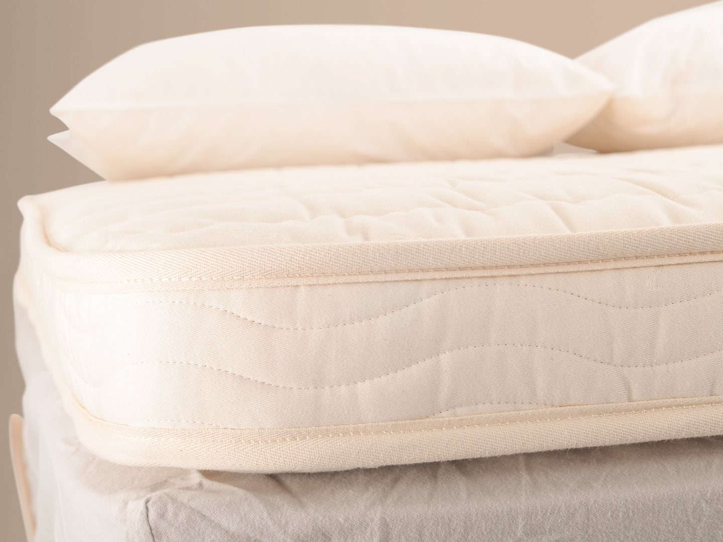 4" Premium Natural Talalay Latex Mattress Topper Canada – Fawcett Mattress